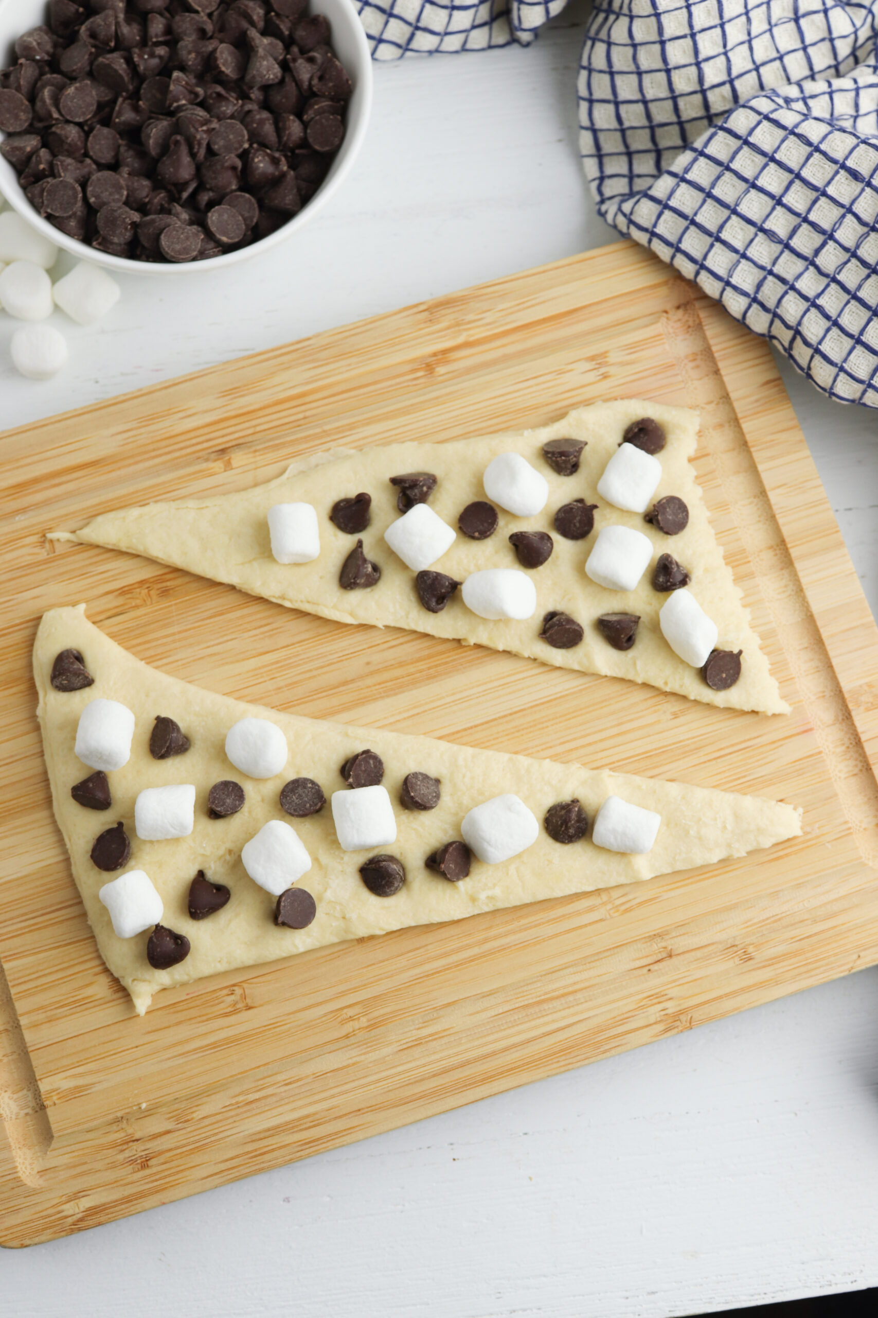 S'mores Crescent Rolls Recipe - {Not Quite} Susie Homemaker