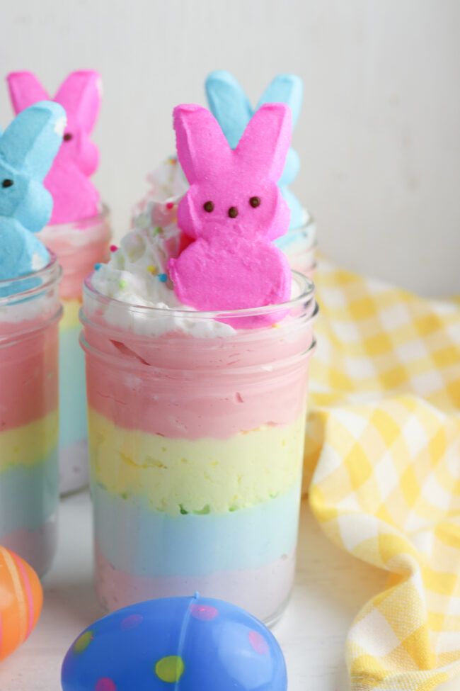 Easy Easter Jello Pie Jars Recipe - {Not Quite} Susie Homemaker